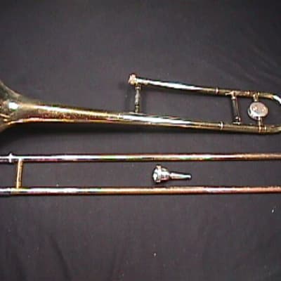 Bach Slide Trombone in it's Original Case & Ready to Play 4 | Reverb