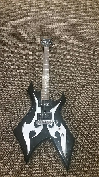 B.C. Rich Warlock Bronze Series Black With Tribal Flames | Reverb