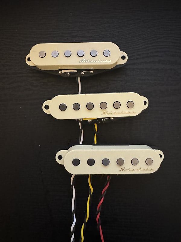 Fender Player Plus Noiseless Single Coils - Cream | Reverb