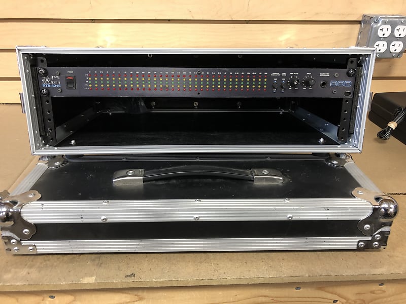 DOD RTA-4315 Real Time Analyzer w/ Behringer ECM 8000 Mic | Reverb
