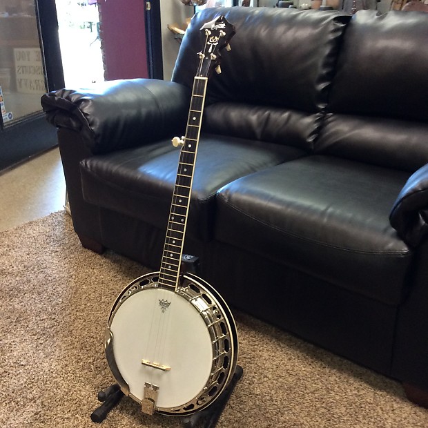 Capek "Bob" Banjo with hard case | Reverb