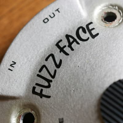 Repro Fuzz Face Enclosure - 1960s style | Reverb