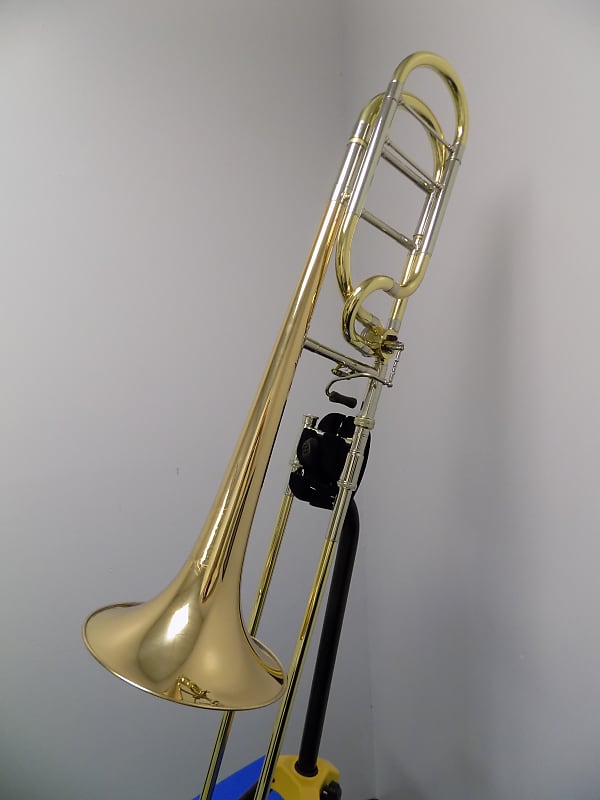 Eastman ETB630G Intermediate Large Bore Trombone w/ | Reverb
