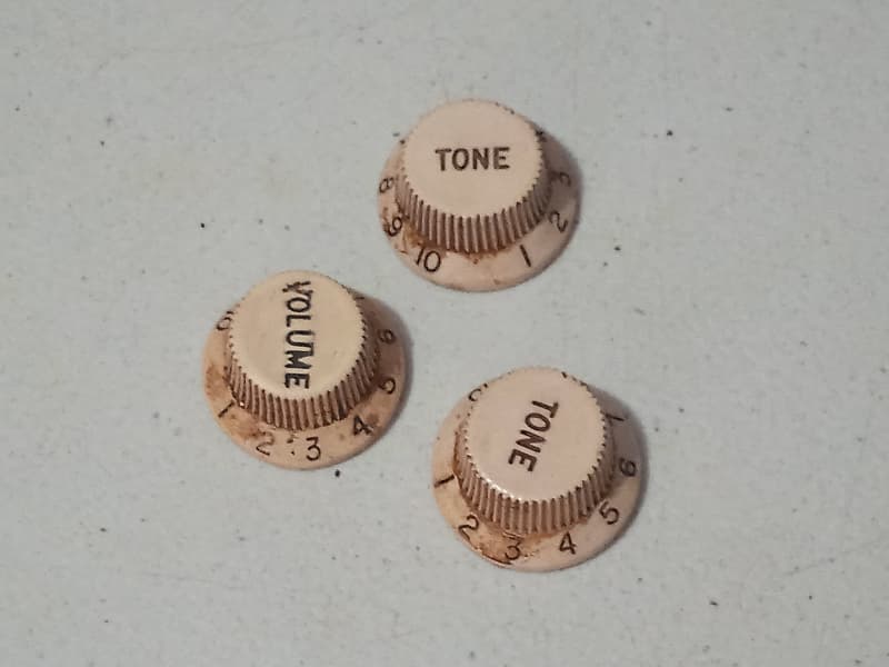 Fender Stratocaster Knobs relic in Yellow Relic handmade by | Reverb