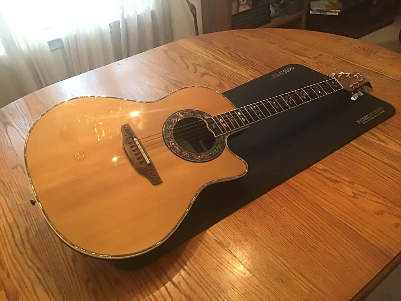 Ovation Custom Legend Korean import 1869 $ 249 | Reverb
