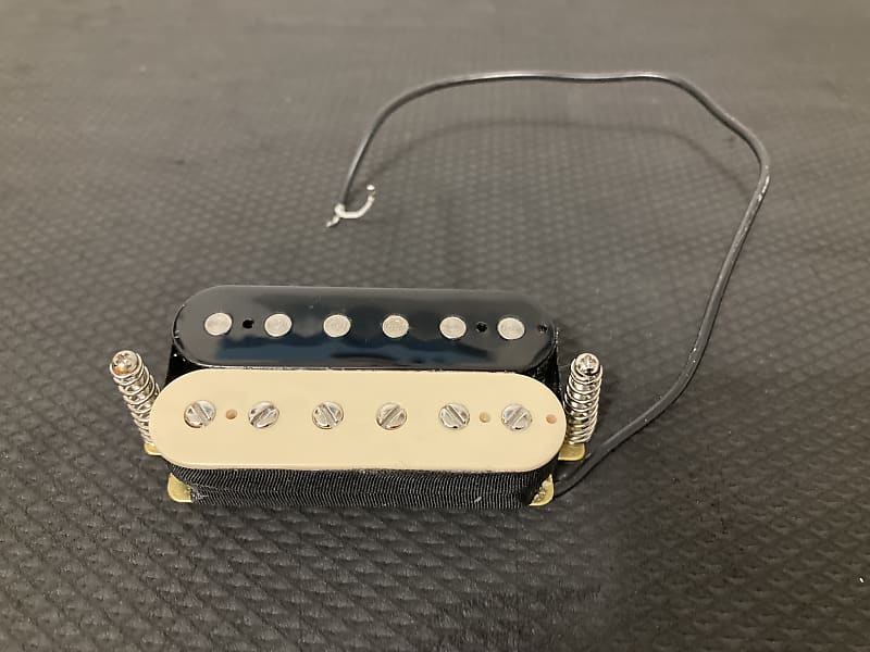 Kramer by Epiphone 2020's Era Kramer Baretta Special Guitar | Reverb