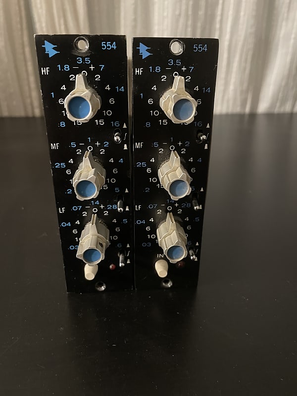 Pair of API 554 Equalizer 500 series | Reverb