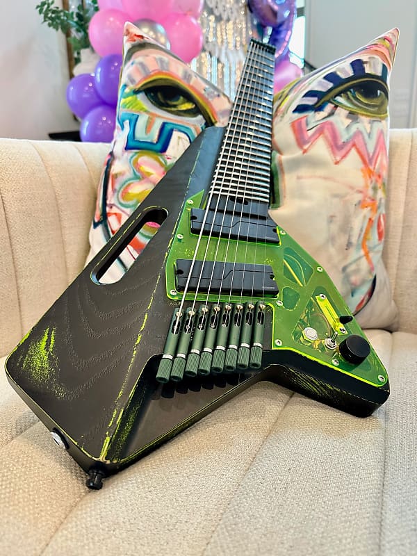 XOLO Custom Guitars Halo 8 String 2023 - Black and Green | Reverb