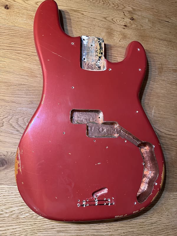 Fender Precision bass body 1975 - Refinished | Reverb
