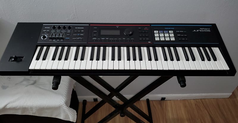 Roland and Behringer Juno DS-61 Keyboard / Behringer | Reverb