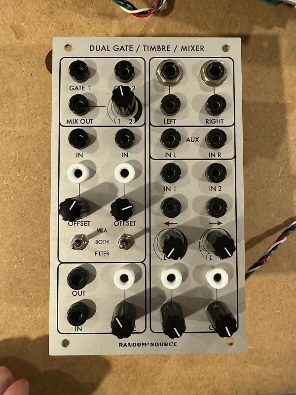 Random Source Serge DUAL LOWPASS GATE / TIMBRE / STEREO | Reverb UK