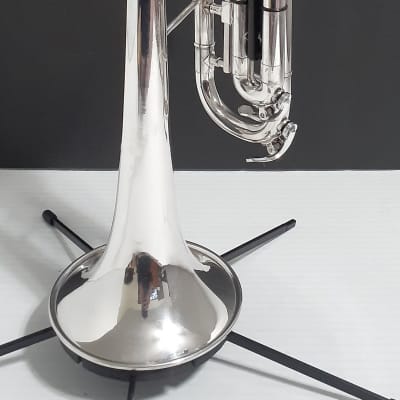 Getzen Eterna 900 Severinsen Model Trumpet,2 mouthpieces ,3 | Reverb