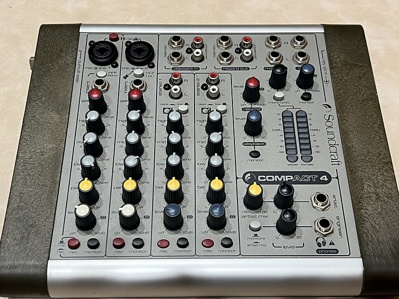 Soundcraft Compact 4 Mixer | Reverb