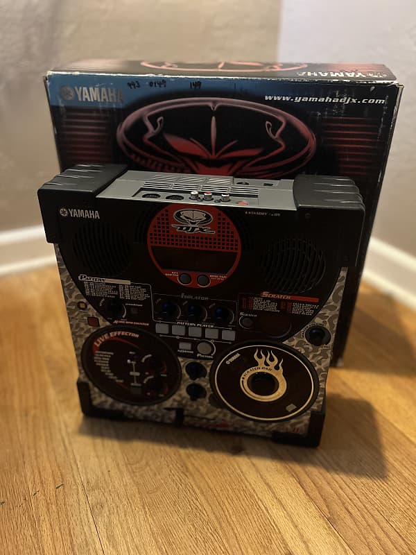 Yamaha DJX-II B | Reverb