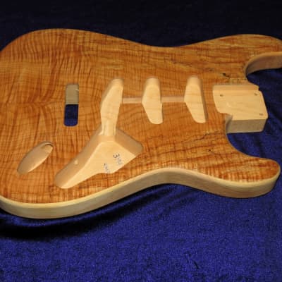 Flamed Spalted Maple Top / Aged Pine Strat body - Standard - | Reverb