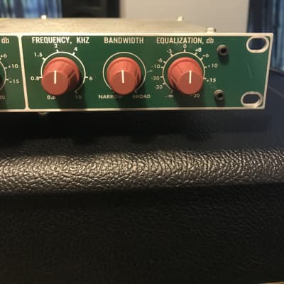 Furman PQ-3 Green Face 3 Band Parametric Equalizer EQ/Preamp | Reverb