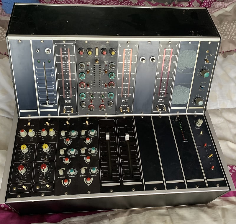 Mastering console DDR , Neumann , TELEFUNKEN , filtec , bfe | Reverb Mastering console DDR , Neumann , TELEFUNKEN , filtec , bfe | Reverb