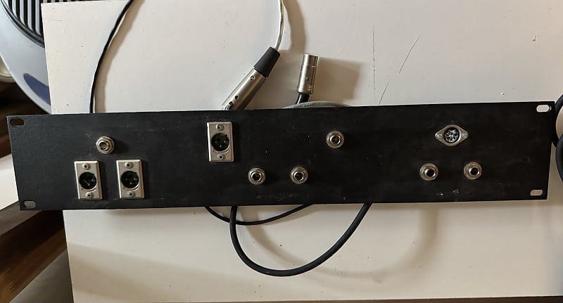 Patchbay Custom | Reverb