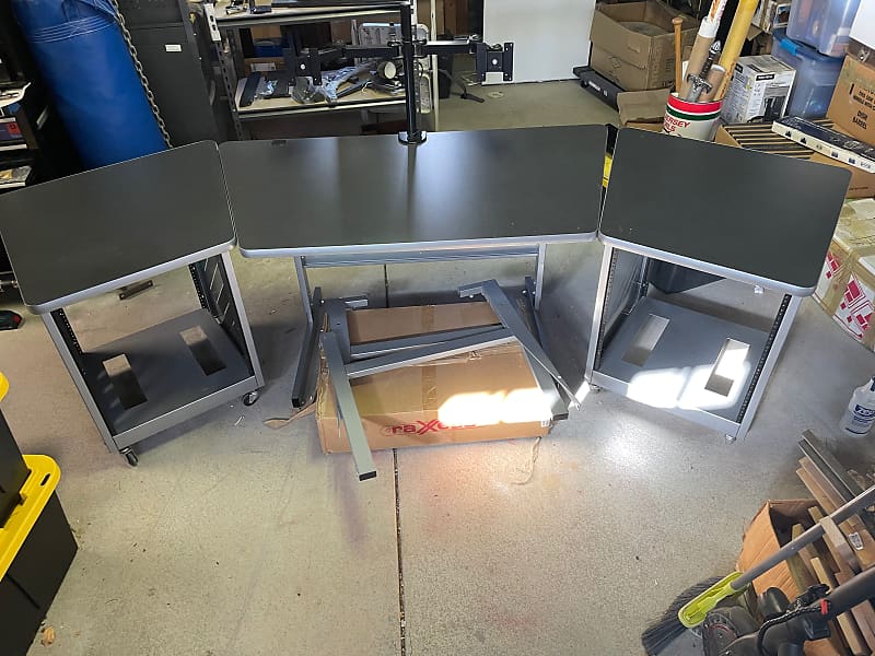 Raxess Desk with Angled Rack Sidewings 2009 - Grey | Reverb