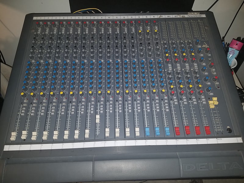Soundcraft Delta DLX with Jim Williams Mods | Reverb