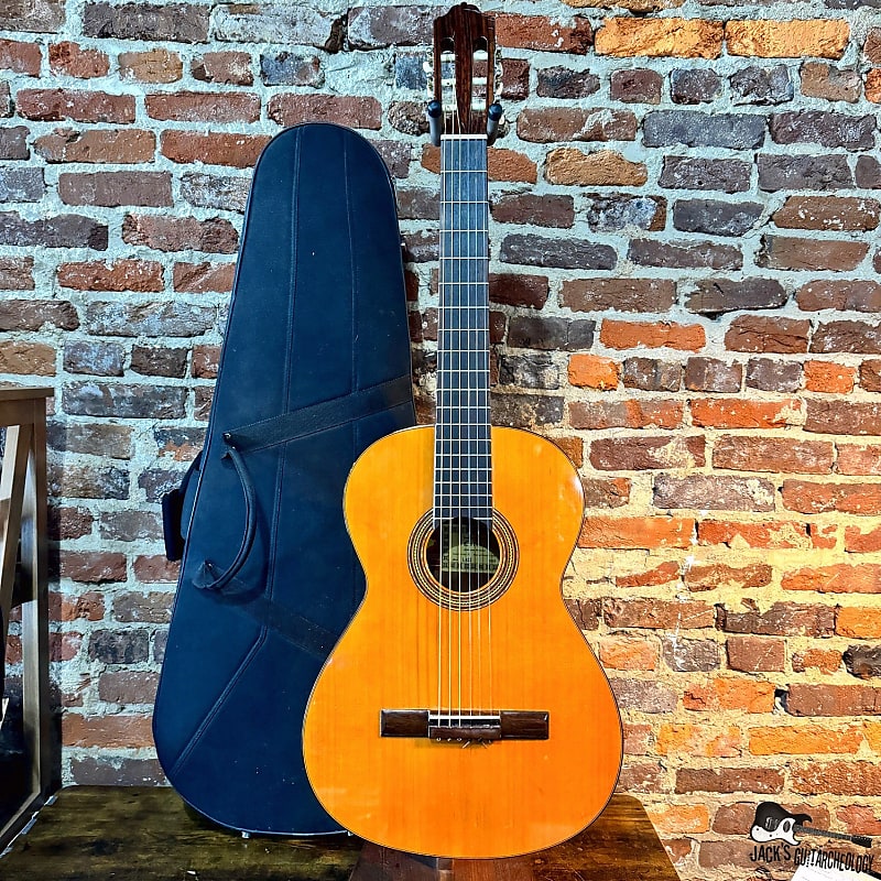 Esteve 1.4ST Classical Nylon String w/ Molded HSC (2003 - | Reverb