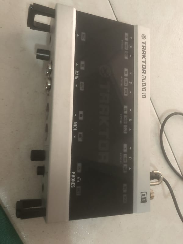 Native Instruments Traktor Audio 10 | Reverb