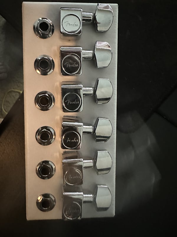 Fender Tuning Heads 2010 - Present - Chrome | Reverb