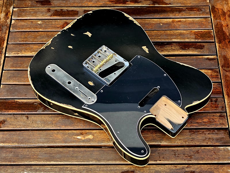 Medium Relic Telecaster Nitro Black Alder | Reverb France