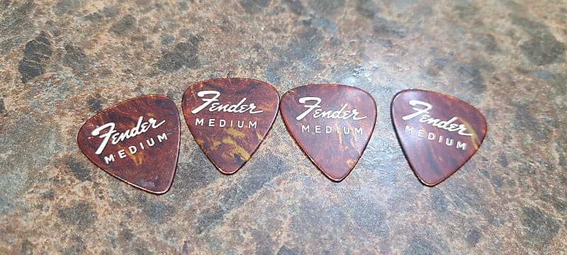 Fender Vintage Medium Guitar Picks Lot of 4 - Tortoise Shell | Reverb