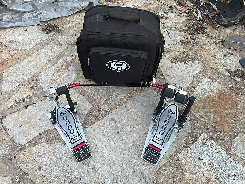 DW 9000 Series Double Bass Drum Pedal w/ Protection Racket | Reverb