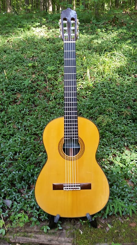 Pedro C Valbuena Classical Guitar 1997 | Reverb