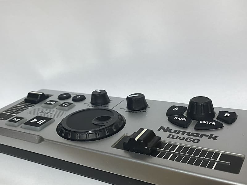 Numark DJ 2 Go 2010s | Reverb