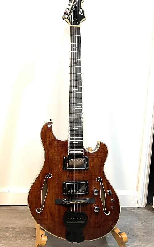 R.M. Olson Guitars Ollandoc Languedoc Spalted Maple | Reverb