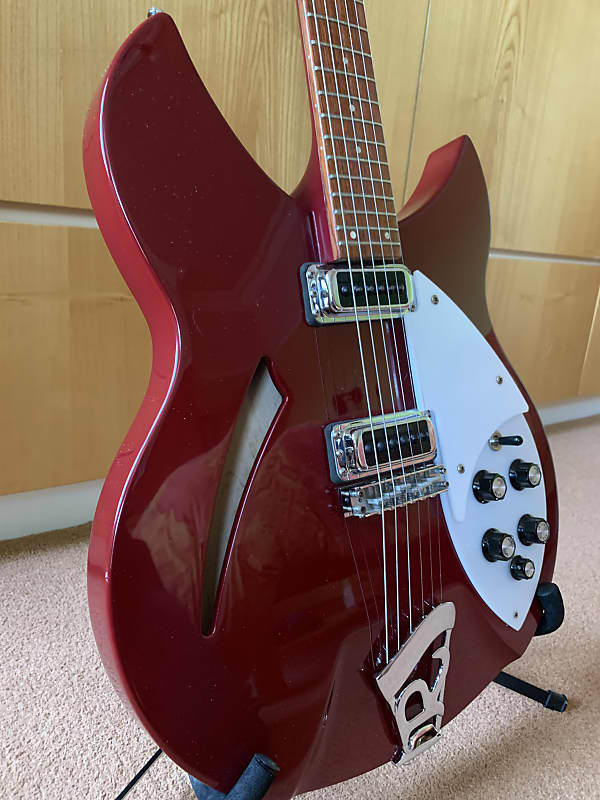 Rickenbacker 330 Burgundy | Reverb