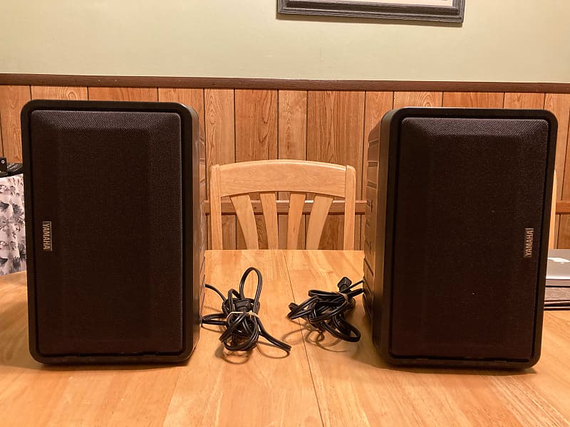 2x Yamaha KA-10 Keyboard Amplifiers Black | Reverb