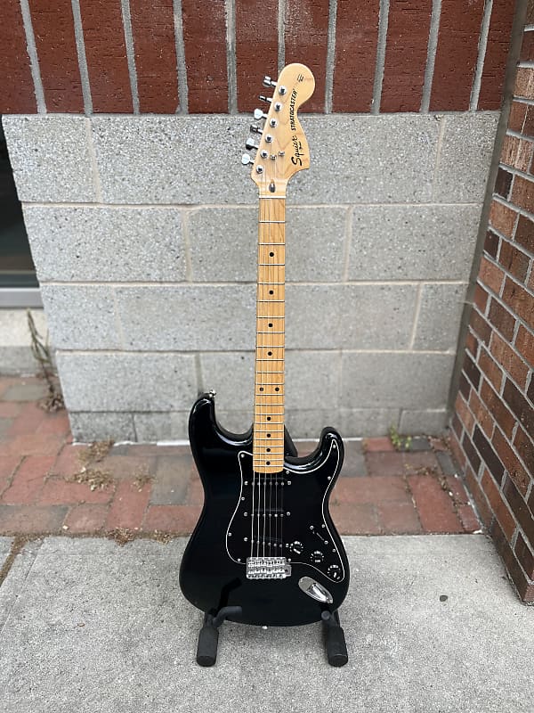 Fender MIJ Squier SQ Stratocaster 1983 - Black | Reverb
