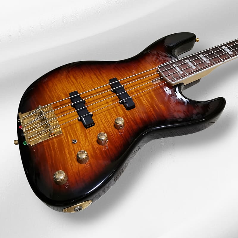 Combat Mega System custom 1999 - Tobacco burst | Reverb
