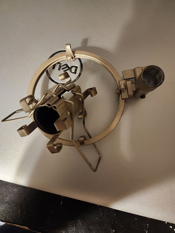 MXL 840 Shockmount | Reverb