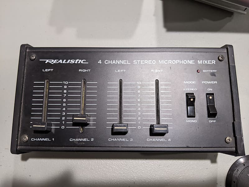 Realistic 4 Channel Stereo Microphone Mixer | Reverb UK