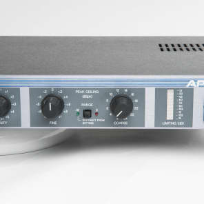 Aphex Dominator Stereo Compressor Model 700 | Reverb