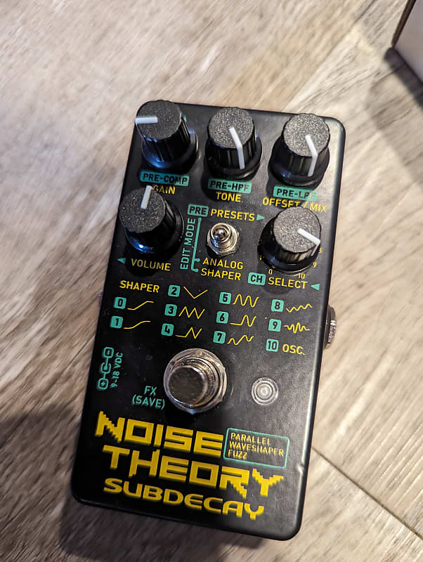 Subdecay Noise Theory – Parallel Waveshaper Fuzz | Reverb