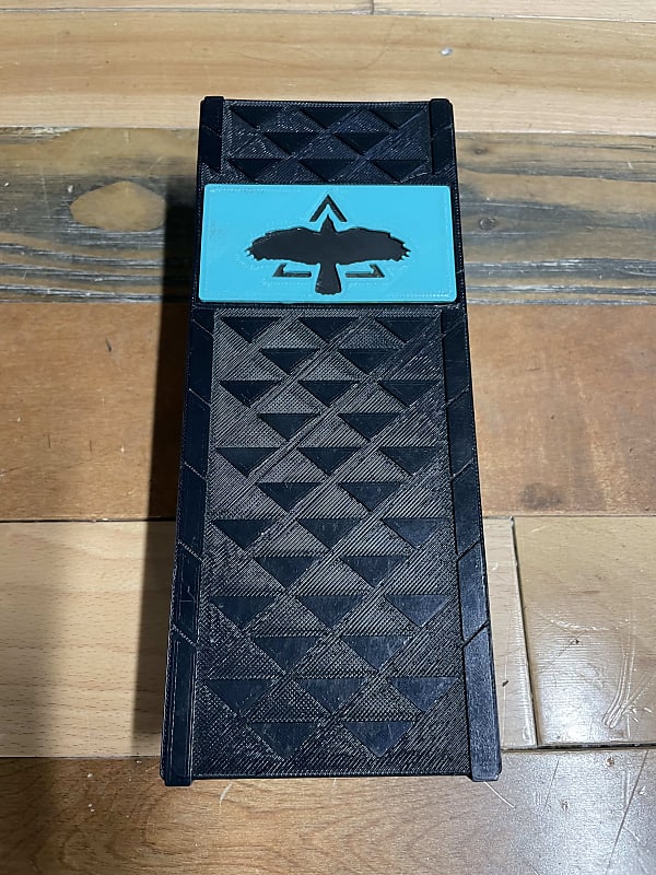 Triungulo Lab WH-X Turquoise | Ibanez WH-10 | Reverb