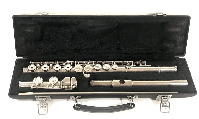 Yamaha YFL-22S Flute | Reverb