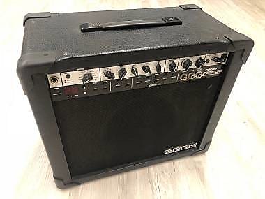 Zoom Fire 30 Combo | Reverb