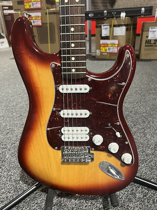 Fender Stratocaster Special Edition 2000’s - Amber Sunburst | Reverb
