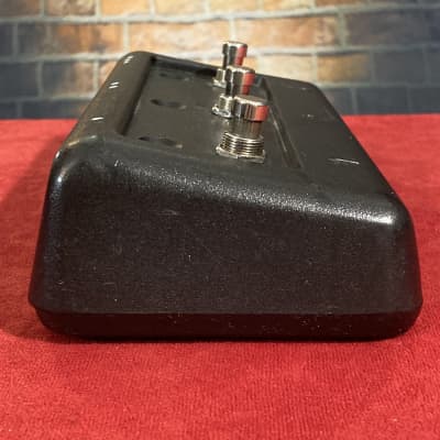 Crate Footswitch (3-Button) | Reverb