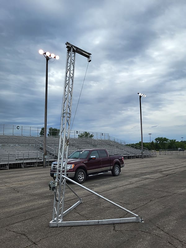 Trabes Line Array Towers Lift 4.5 MT 2010 - Aluminum | Reverb