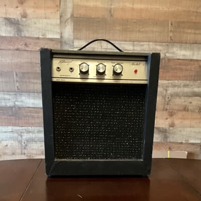 1970's Guild Model Three Bass Amplifier | Reverb