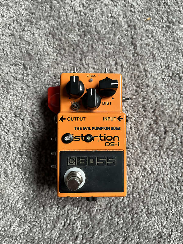 Boss Evil Pumpkin Distortion Ds 1 Reverb