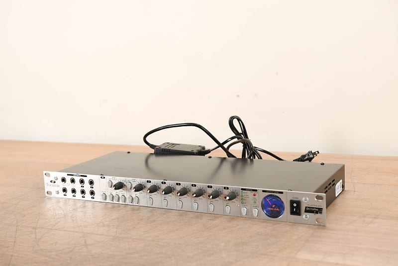 Focusrite Platinum OctoPre LE 8-Channel Microphone Preamp | Reverb